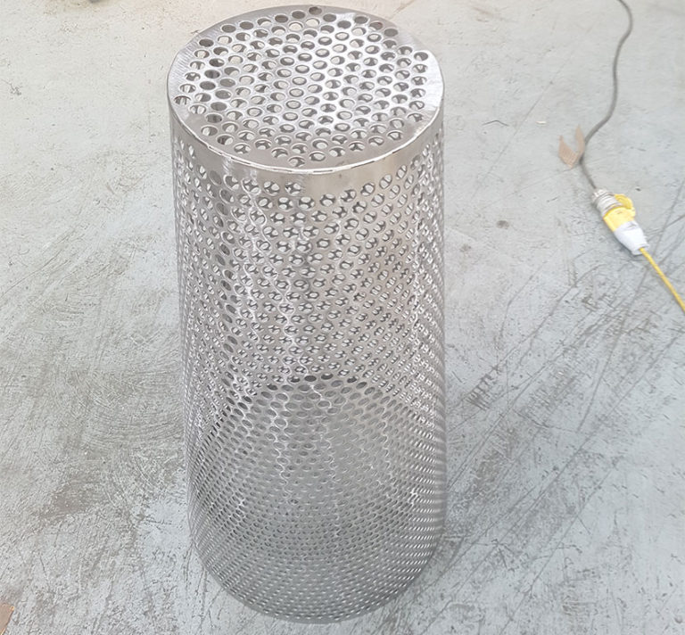 Granulator Screen Supplier UK - Granulator, Shredder & Drier Screens