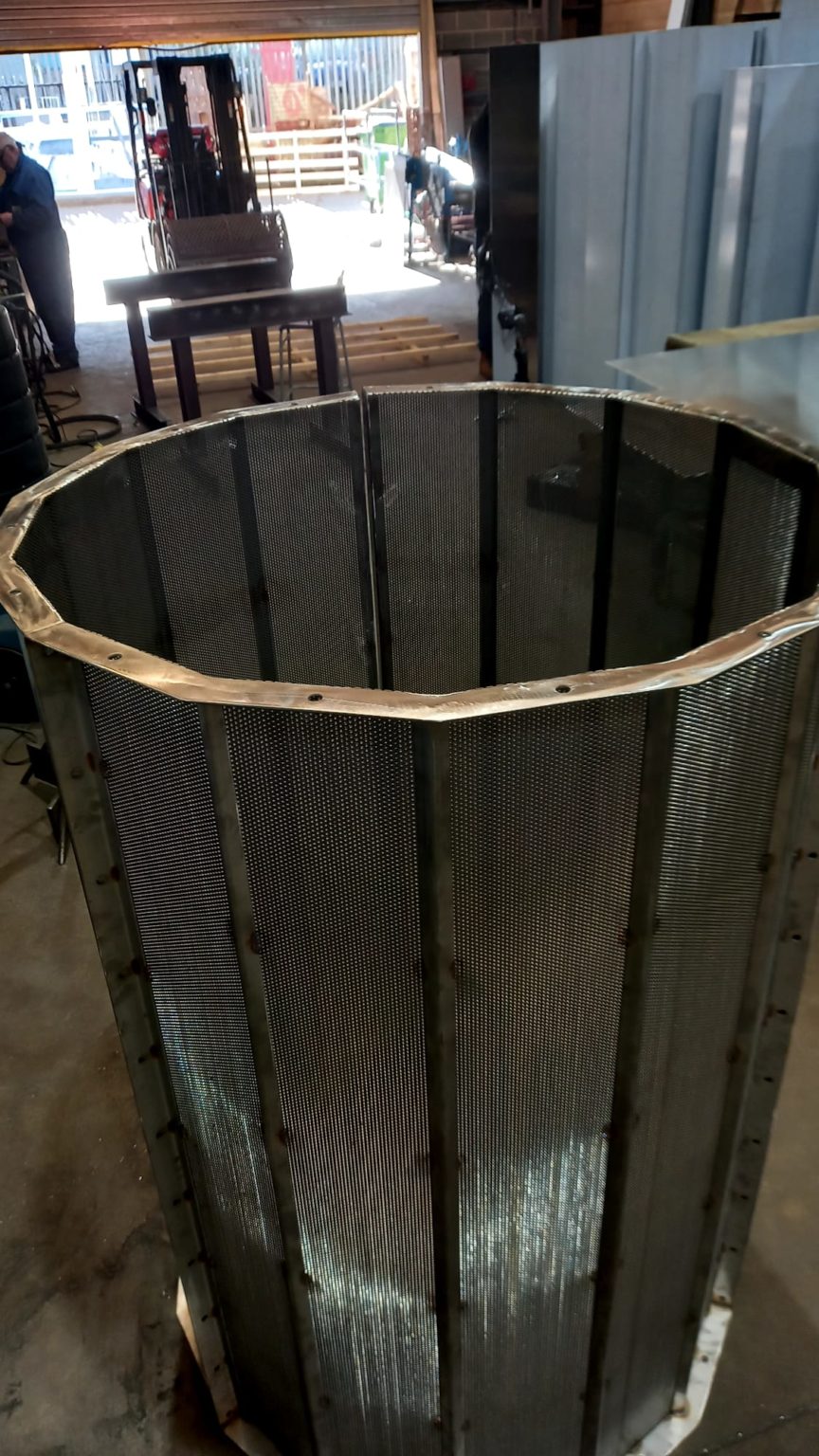 Granulator Screen Supplier UK - Granulator, Shredder & Drier Screens